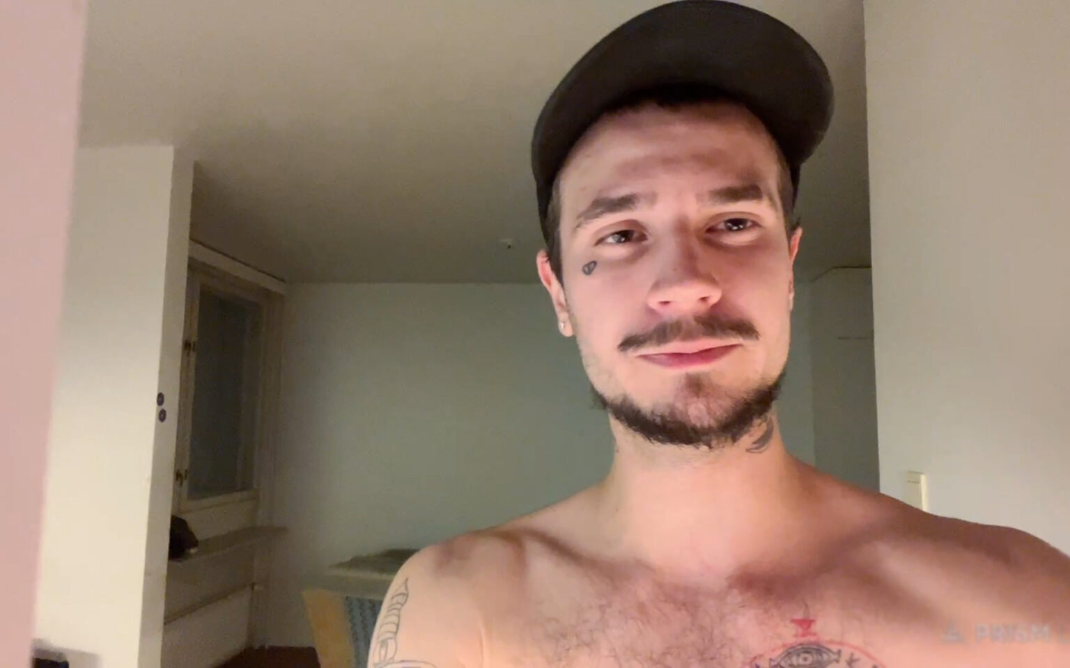 Who is Pullis? Kick Streamer Detained After Repeatedly Setting Fire To ...