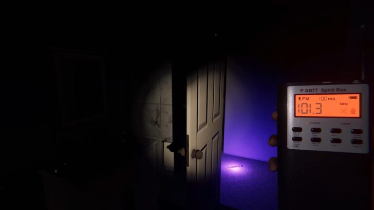 How To Identify Ghosts in Phasmophobia