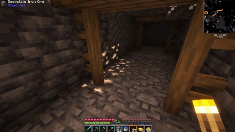 Minecraft: Best Levels to Find Iron - Deltia's Gaming