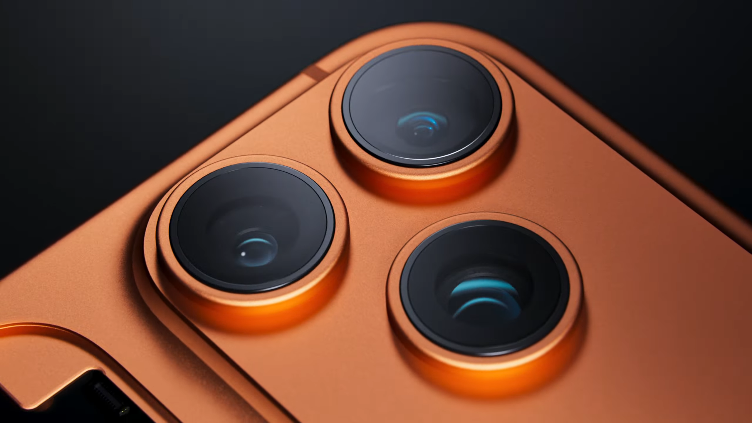 iPhone 17 Pro Max vs 16 Pro Max: Price, Screen Size, New Features ...