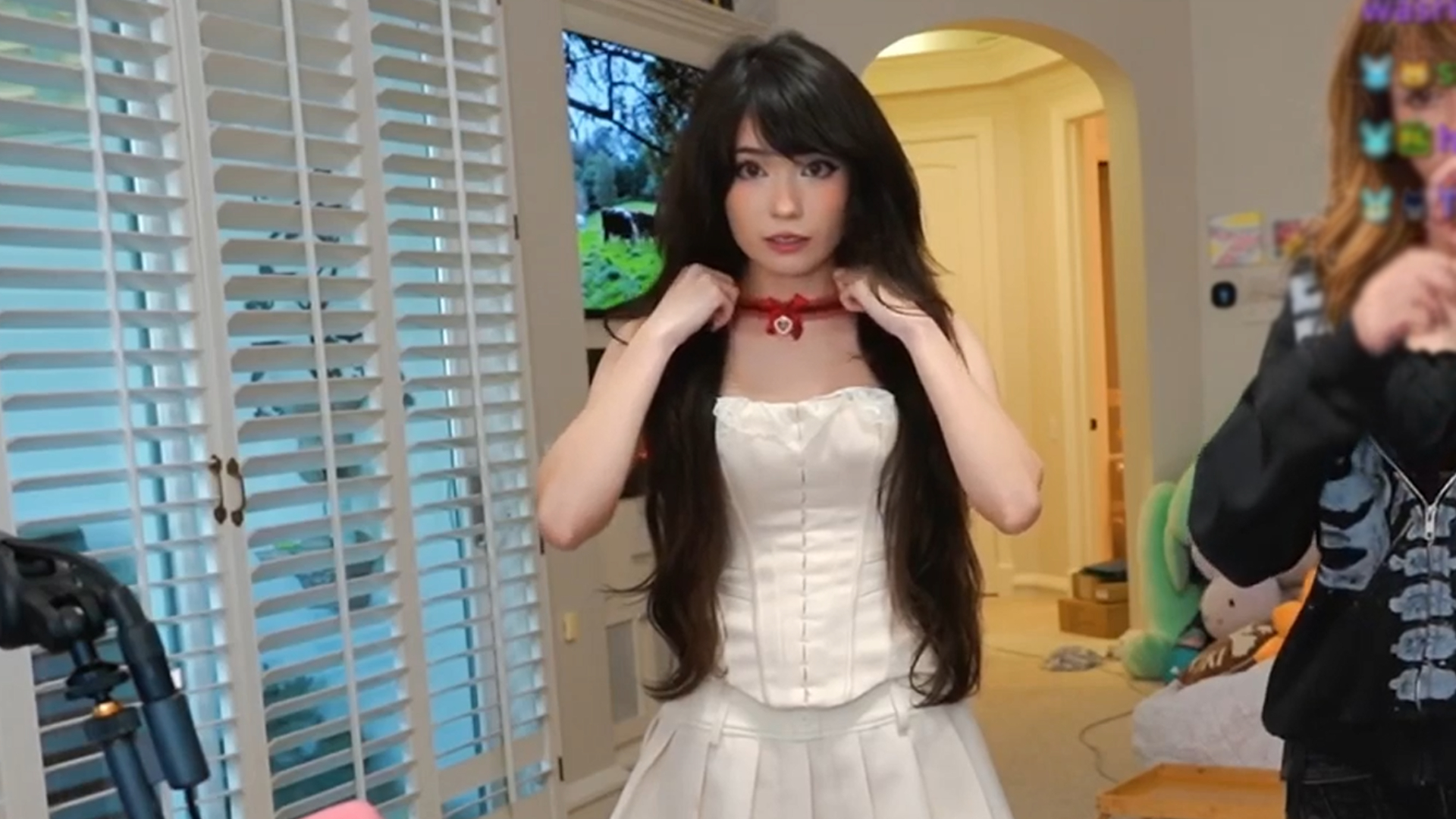 Popular Twitch Streamer Opens Up About Her “Crippling Fear” of ...